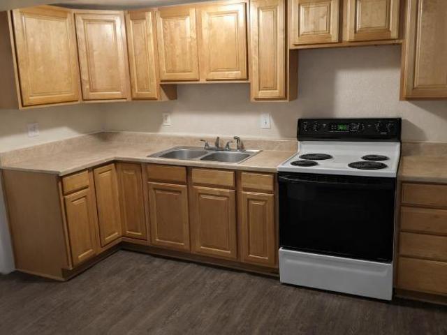 Studio, 1 bath, Condo 1157 Akron St