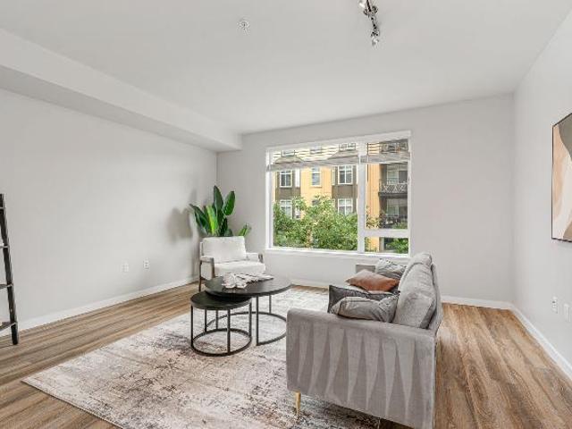 Studio, 1 bath, Condo 11801 97th Lane NE