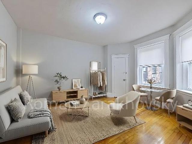 Studio, 1 bath, Condo 11 Royce Road