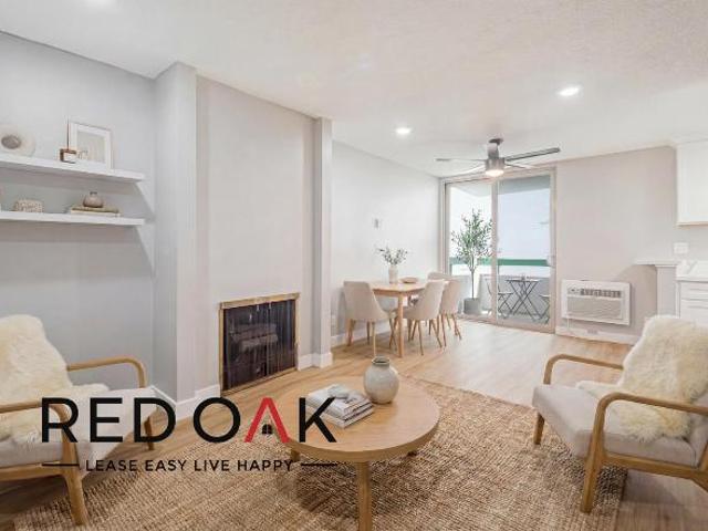 Studio, 1 bath, Condo 1200 N Olive Dr