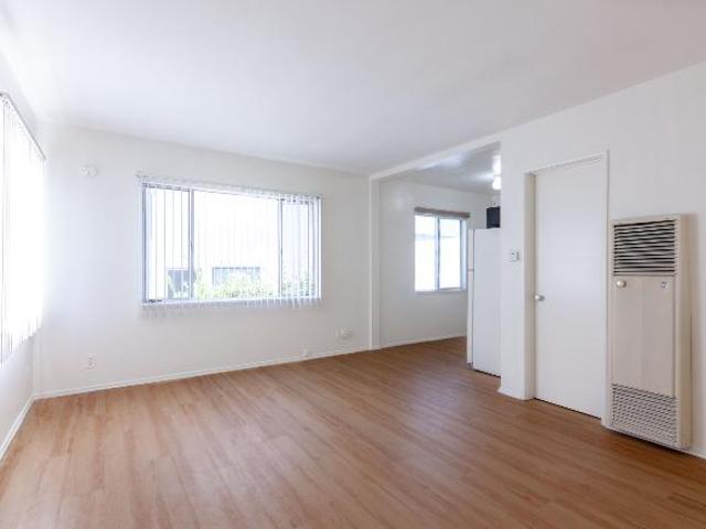 Studio, 1 bath, Condo 1243 Federal Ave