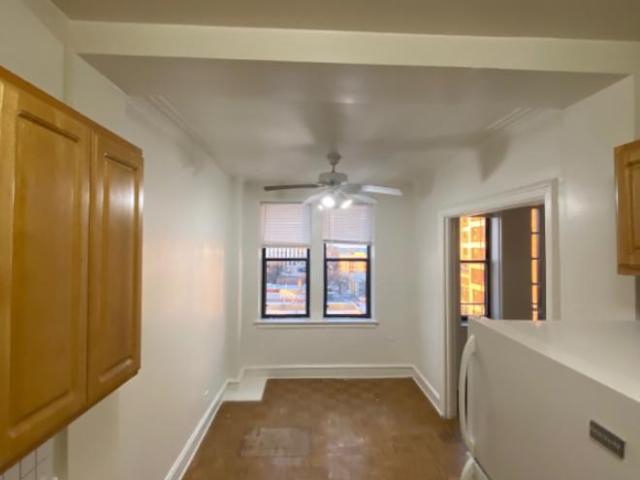 Studio, 1 bath, Condo 1263 W Pratt
