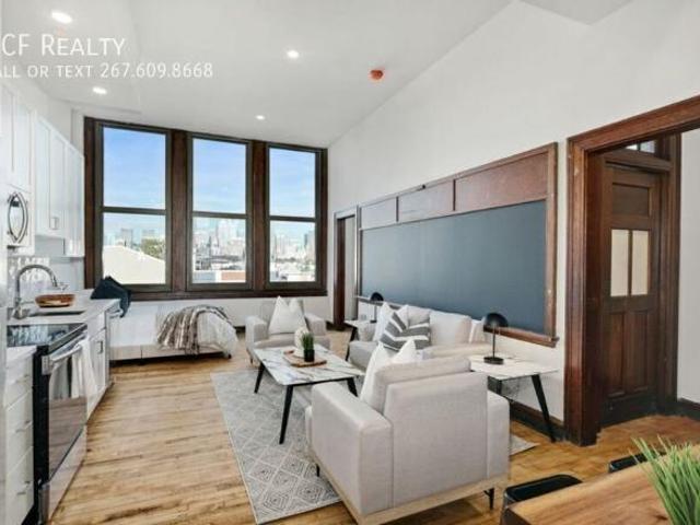 Studio, 1 bath, Condo 1300 S 19th St