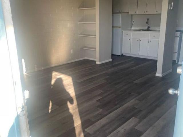 Studio, 1 bath, Condo 2420 N 24th St