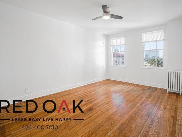 Studio, 1 bath, Condo 2505 W 6th St