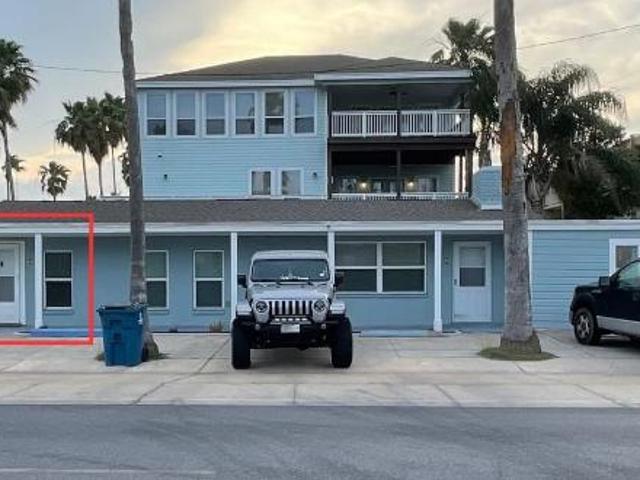 Studio, 1 bath, Condo 2507 Gulf Blvd