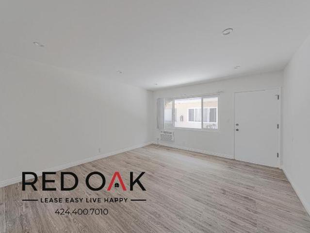 Studio, 1 bath, Condo 251 S Loma Dr