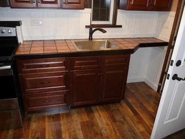Studio, 1 bath, Condo 269 Wilson Ave