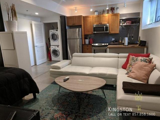 Studio, 1 bath, Condo 26 Sunnyside St