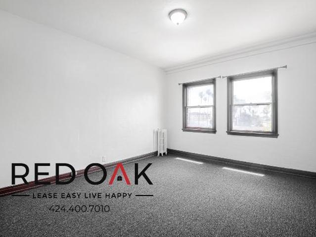 Studio, 1 bath, Condo 2700 San Marino St