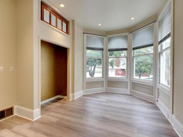 Studio, 1 bath, Condo 2707 Sacramento Street
