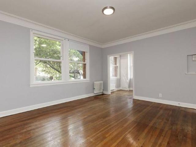 Studio, 1 bath, Condo 2709 Dwight Way