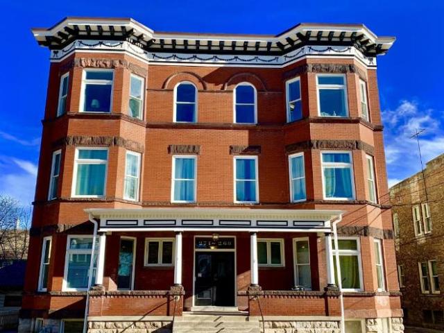 Studio, 1 bath, Condo 271 Douglas Avenue