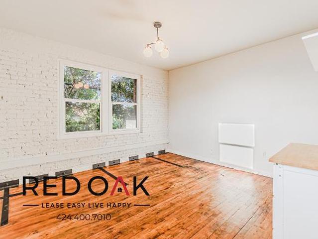 Studio, 1 bath, Condo 2731 Beverly Blvd