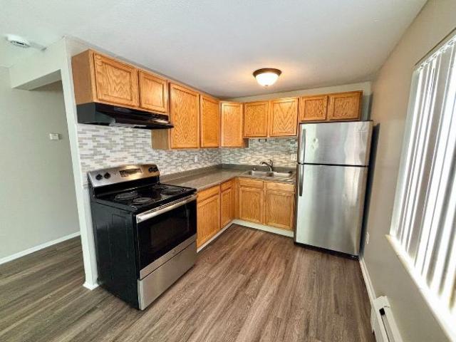Studio, 1 bath, Condo 2737 W 23rd Ave
