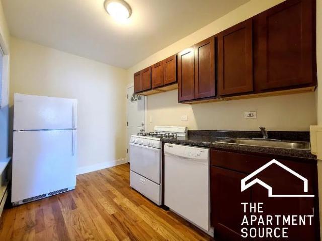 Studio, 1 bath, Condo 2846 North Orchard St
