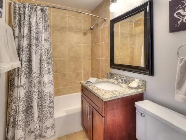 Studio, 1 bath, Condo 2851 South Doctor Martin Luther King Jr Drive