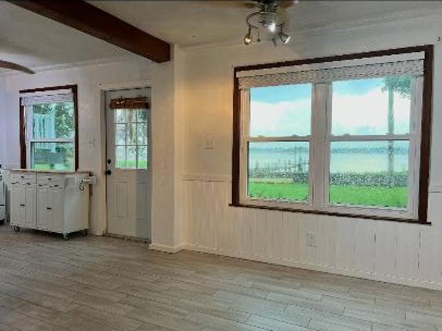 Studio, 1 bath, Condo 2076 S Halifax Dr
