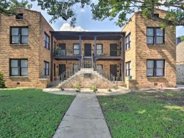 Studio, 1 bath, Condo 209 E Rosewood