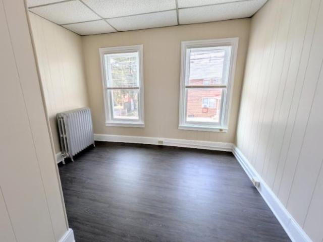 Studio, 1 bath, Condo 211 N Bedford St