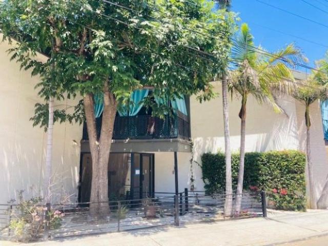Studio, 1 bath, Condo 2135 Ivar Ave