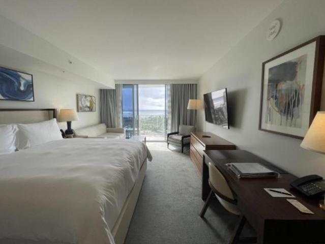 Studio, 1 bath, Condo 2139 Kuhio Ave