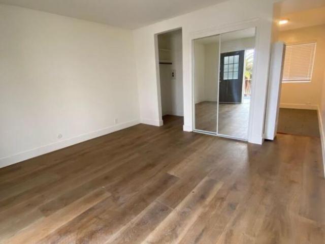Studio, 1 bath, Condo 2140 California Street