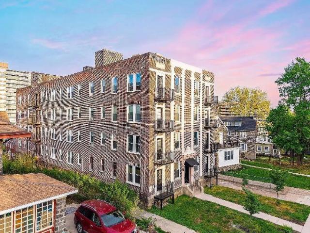 Studio, 1 bath, Condo 2217 N 51st St