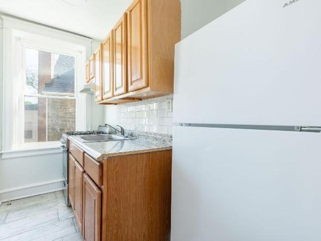 Studio, 1 bath, Condo 2217 N 51st Street