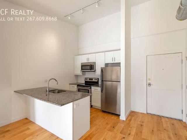 Studio, 1 bath, Condo 224 Church Street