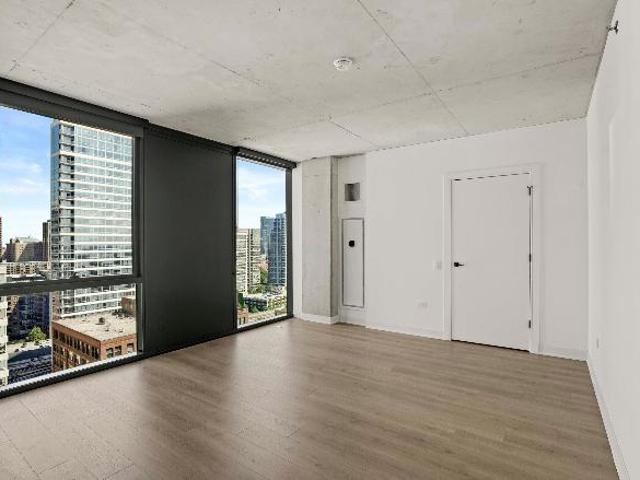 Studio, 1 bath, Condo 238 W Polk St