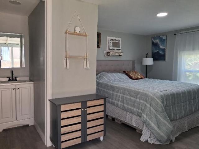 Studio, 1 bath, Condo 34G Miriam St