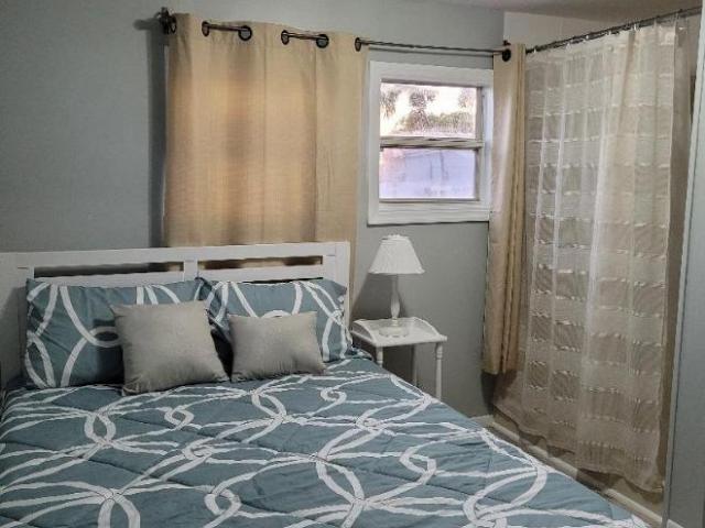 Studio, 1 bath, Condo 34G Miriam St