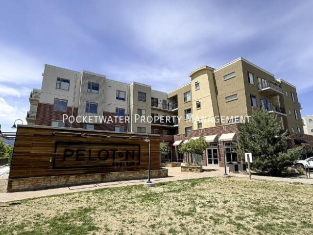 Studio, 1 bath, Condo 3601 Arapahoe Avenue