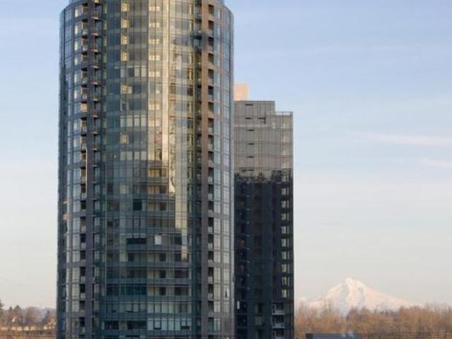 Studio, 1 bath, Condo 3601 S River Pkwy