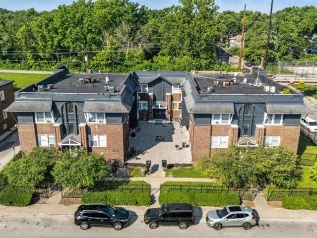 Studio, 1 bath, Condo 3609 Balsam Ave