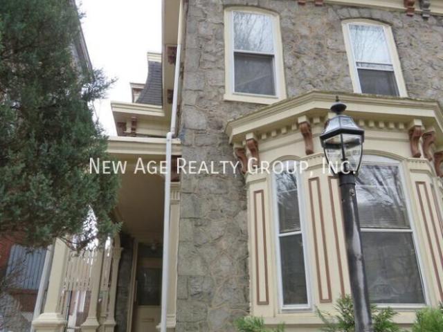 Studio, 1 bath, Condo 3620 Baring Street