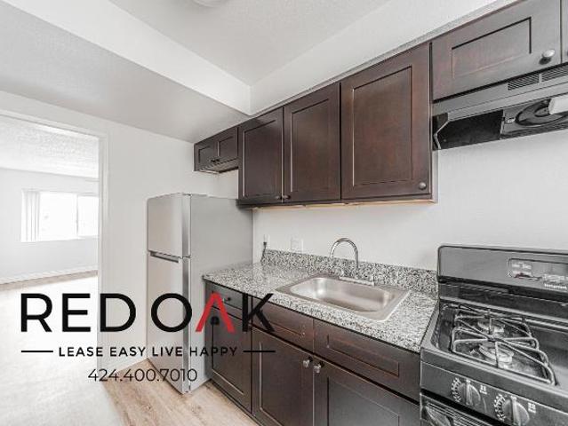 Studio, 1 bath, Condo 3655 E Artesia Blvd