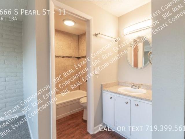 Studio, 1 bath, Condo 3666 S Pearl St
