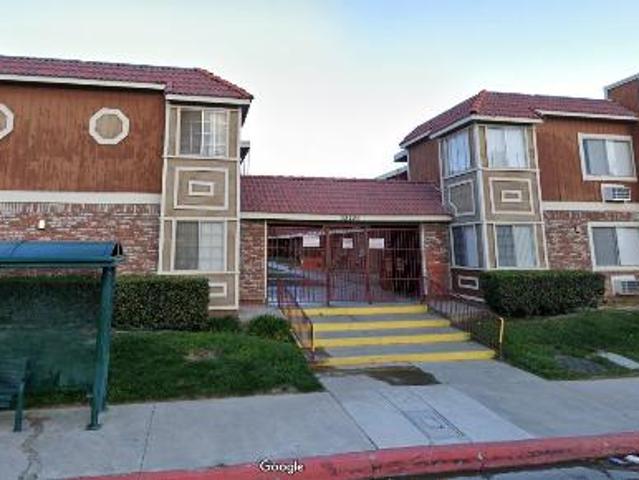 Studio, 1 bath, Condo 38719 10th St East