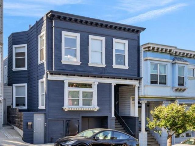 Studio, 1 bath, Condo 3014 Pine Street