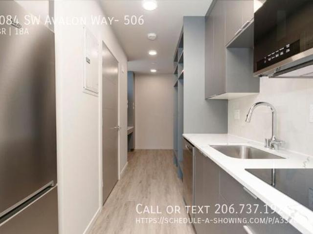 Studio, 1 bath, Condo 3084 SW Avalon Way