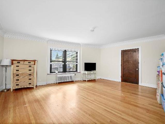 Studio, 1 bath, Condo 30 Lawton Rd
