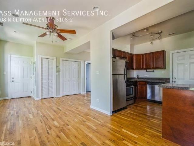 Studio, 1 bath, Condo 3108 N Clifton Avenue
