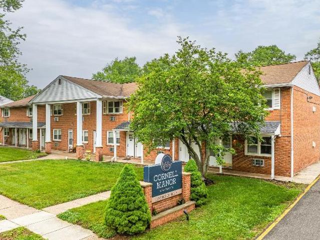 Studio, 1 bath, Condo 318 Columbia Ave