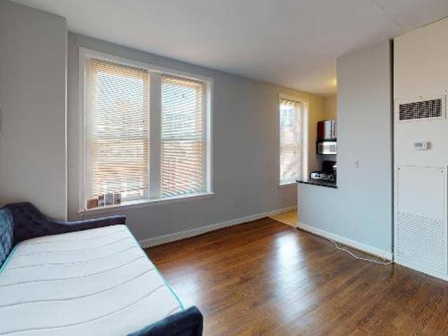 Studio, 1 bath, Condo 333 2nd St Ne