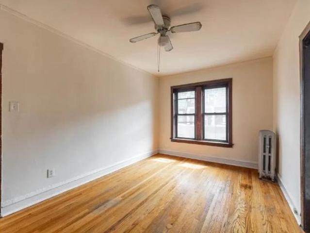 Studio, 1 bath, Condo 3310 West Schubert Avenue
