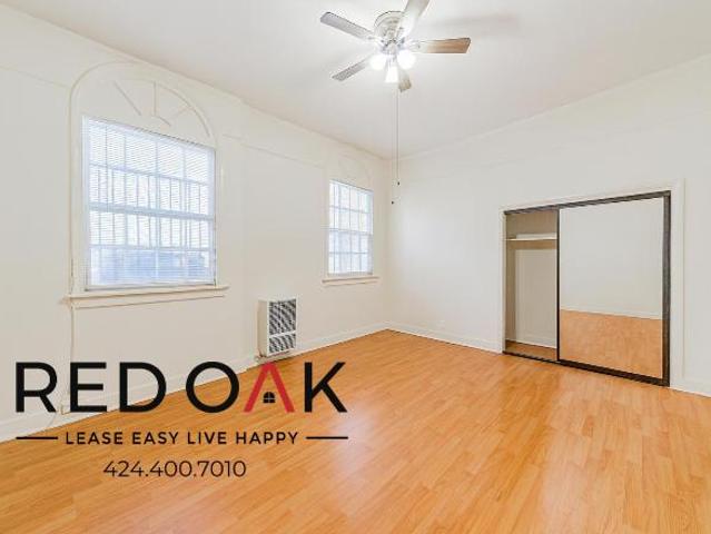 Studio, 1 bath, Condo 450 S Kenmore Ave