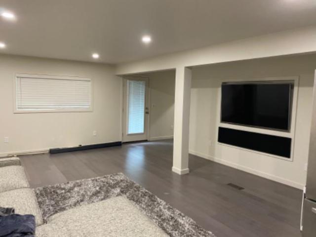 Studio, 1 bath, Condo 4510 SW Coast Ave