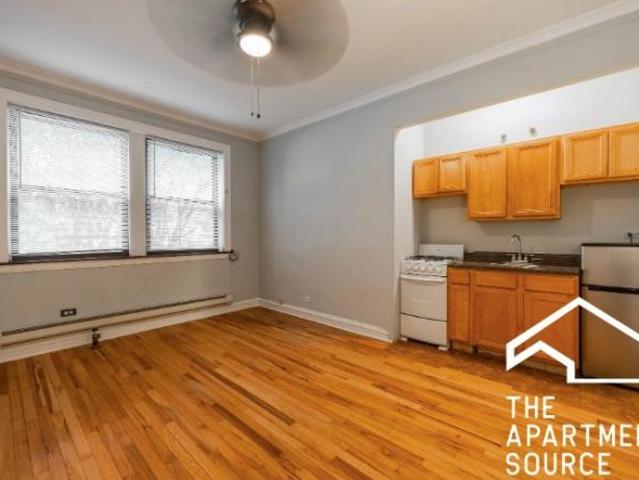 Studio, 1 bath, Condo 4546 N Damen Ave